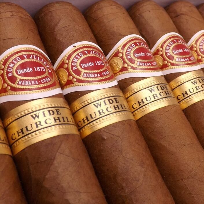 Buy Cigar Online India – Premium Picks | Charlie's Cigars